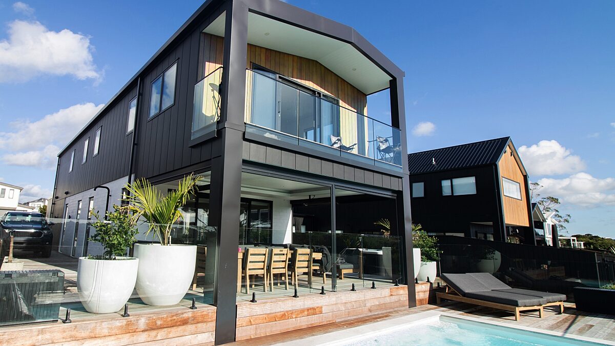 Stria™ Cladding | Horizontal & Vertical Cladding | James Hardie