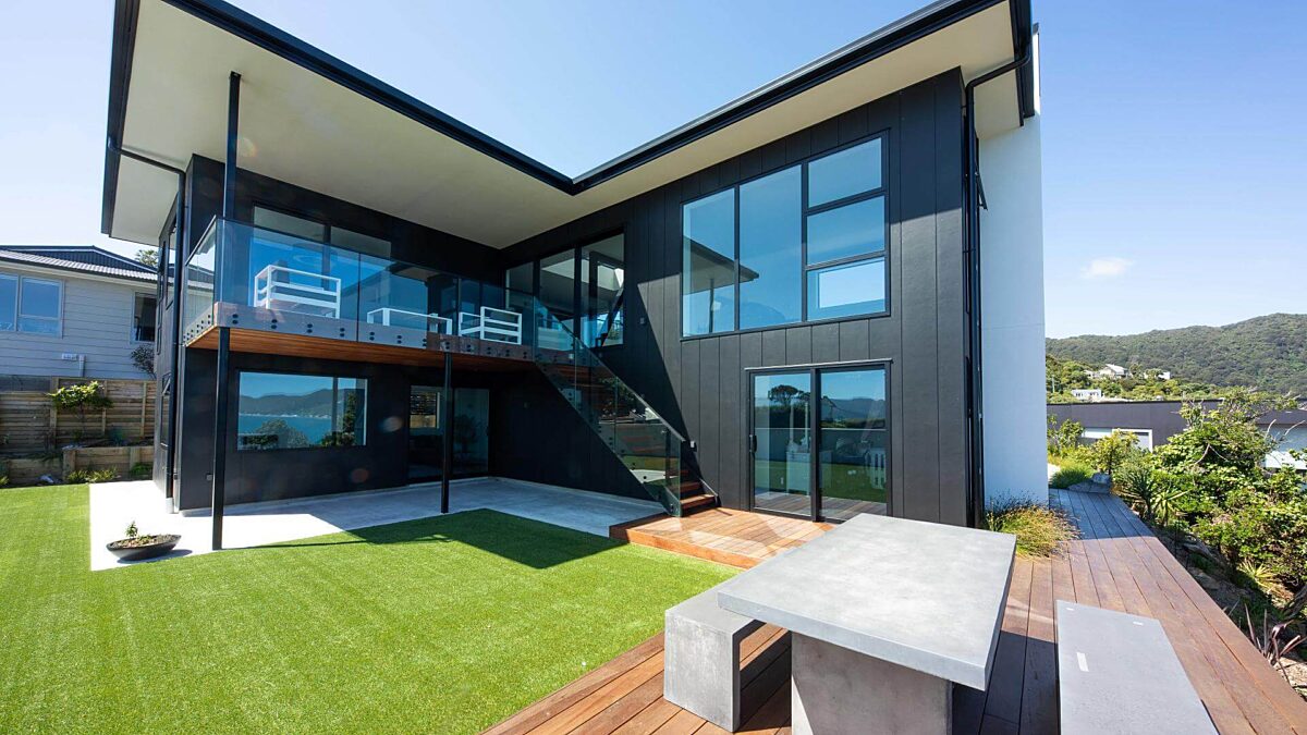 Stria™ Cladding | Horizontal & Vertical Cladding | James Hardie